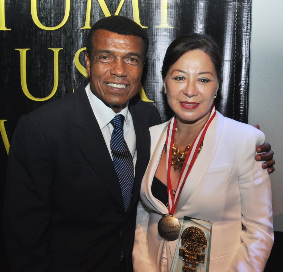 Idolo deportivo Teófilo ‘Nene’ Cubillas preside 25 Aniversario de TUMI ...