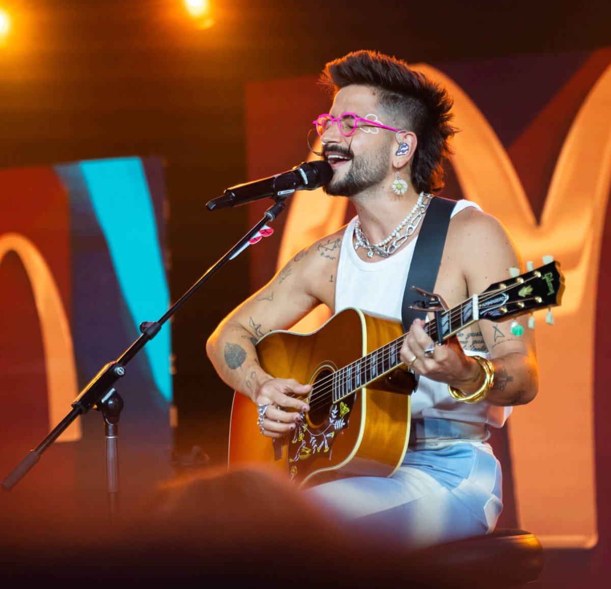 Camilo: Difundiendo ‘Ritmo y Color’ latino con campaña de McDonald’s ...