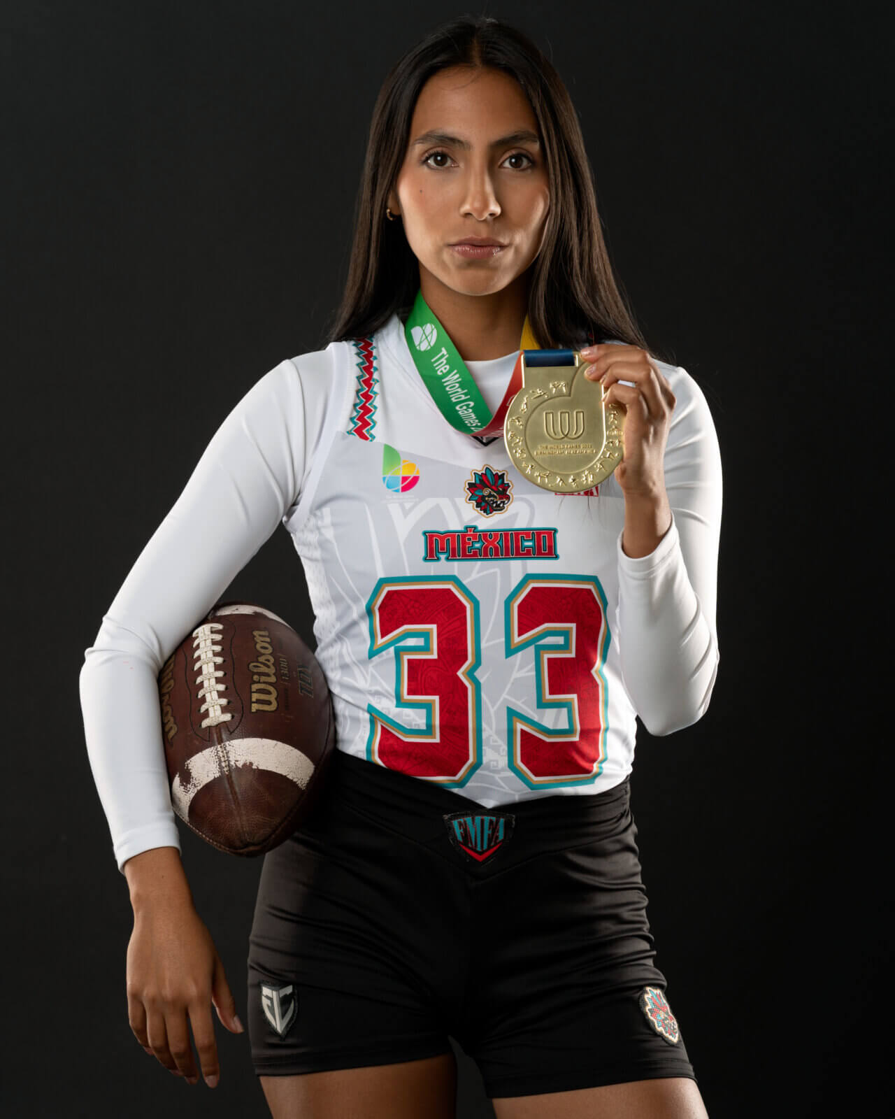 ¡Orgullo Mexicano! El Ascenso de Diana Flores como Superestrella del ...